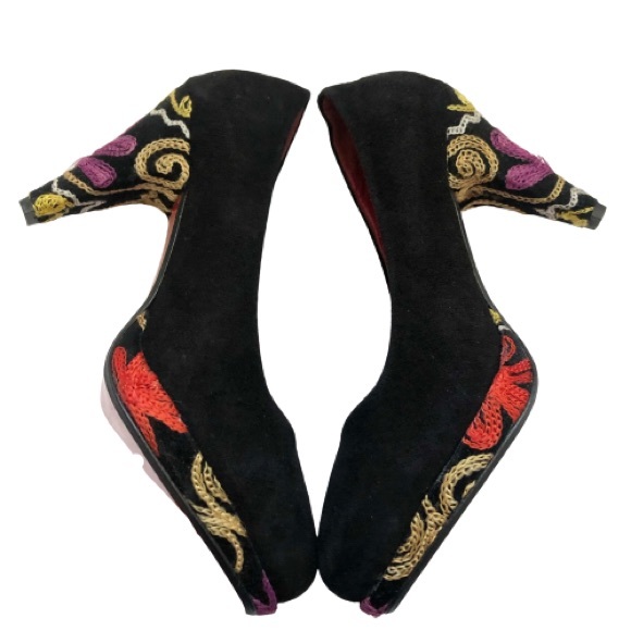 Artemis Design Co. | Shoes | New Artemis Black Suede Leather ...